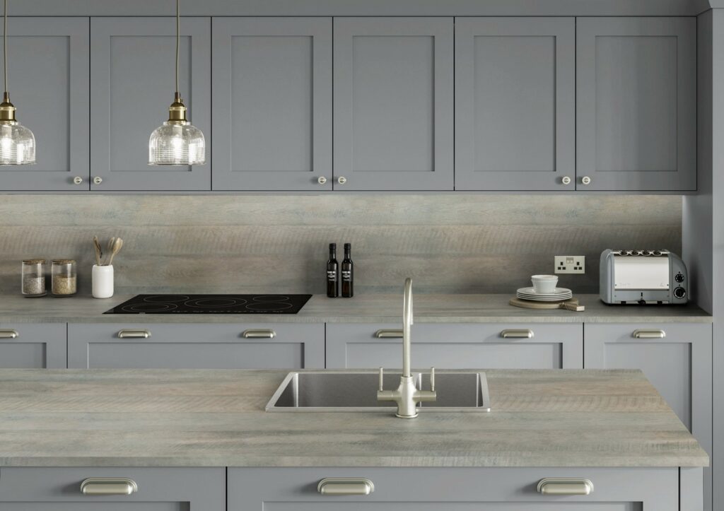 Authentic Formwood - Wood Effect Laminate Worktop - 22mm - Furniture Doors